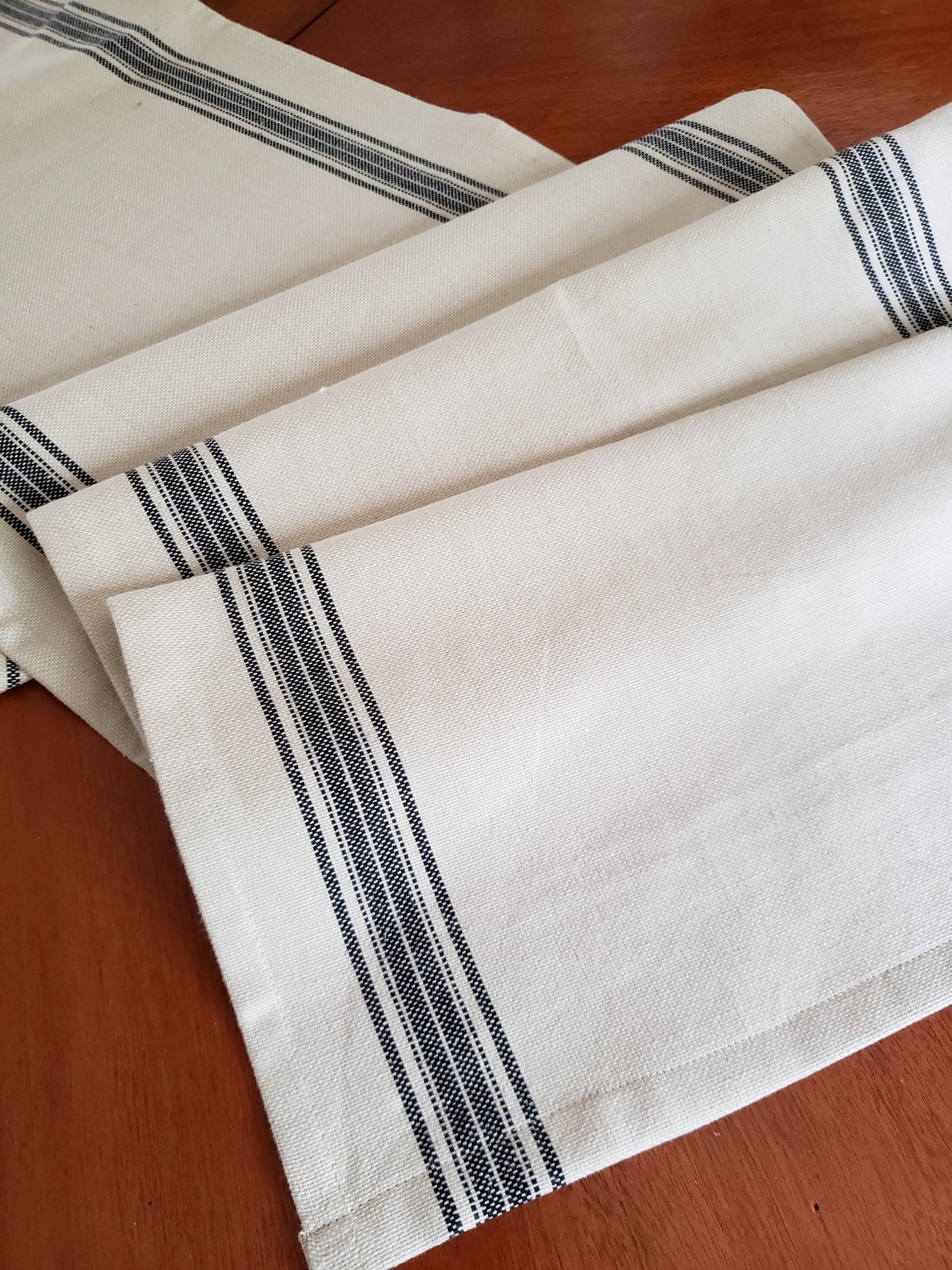 Grain Sack Table Runner – 90 West Linen Co.