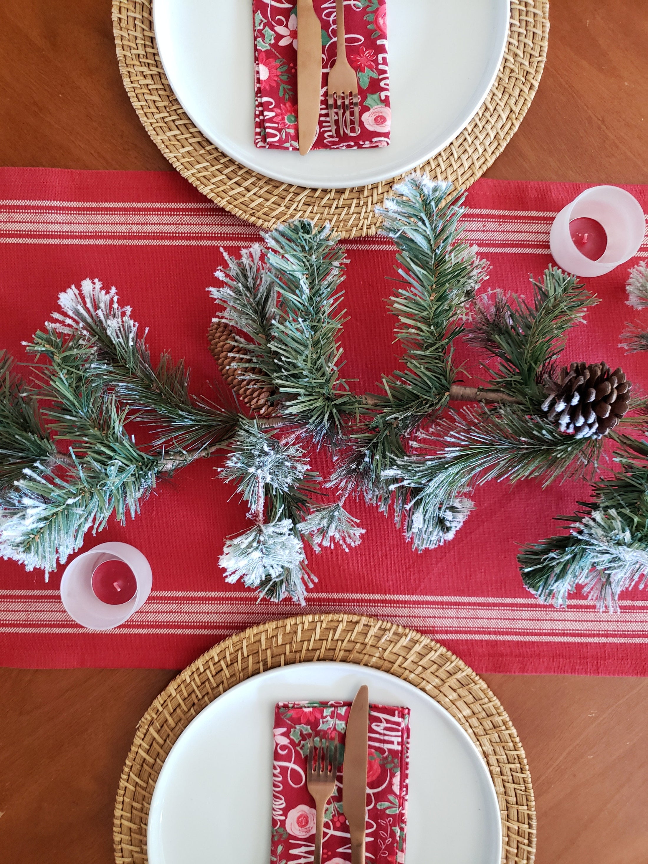 Red Farmhouse Table Runner – 90 West Linen Co.