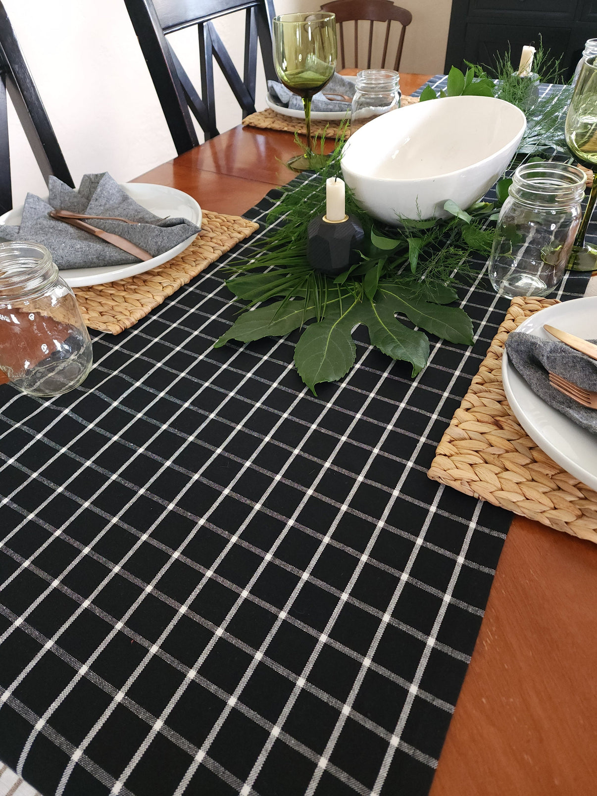 Black & White Checkered Table Runner – 90 West Linen Co.