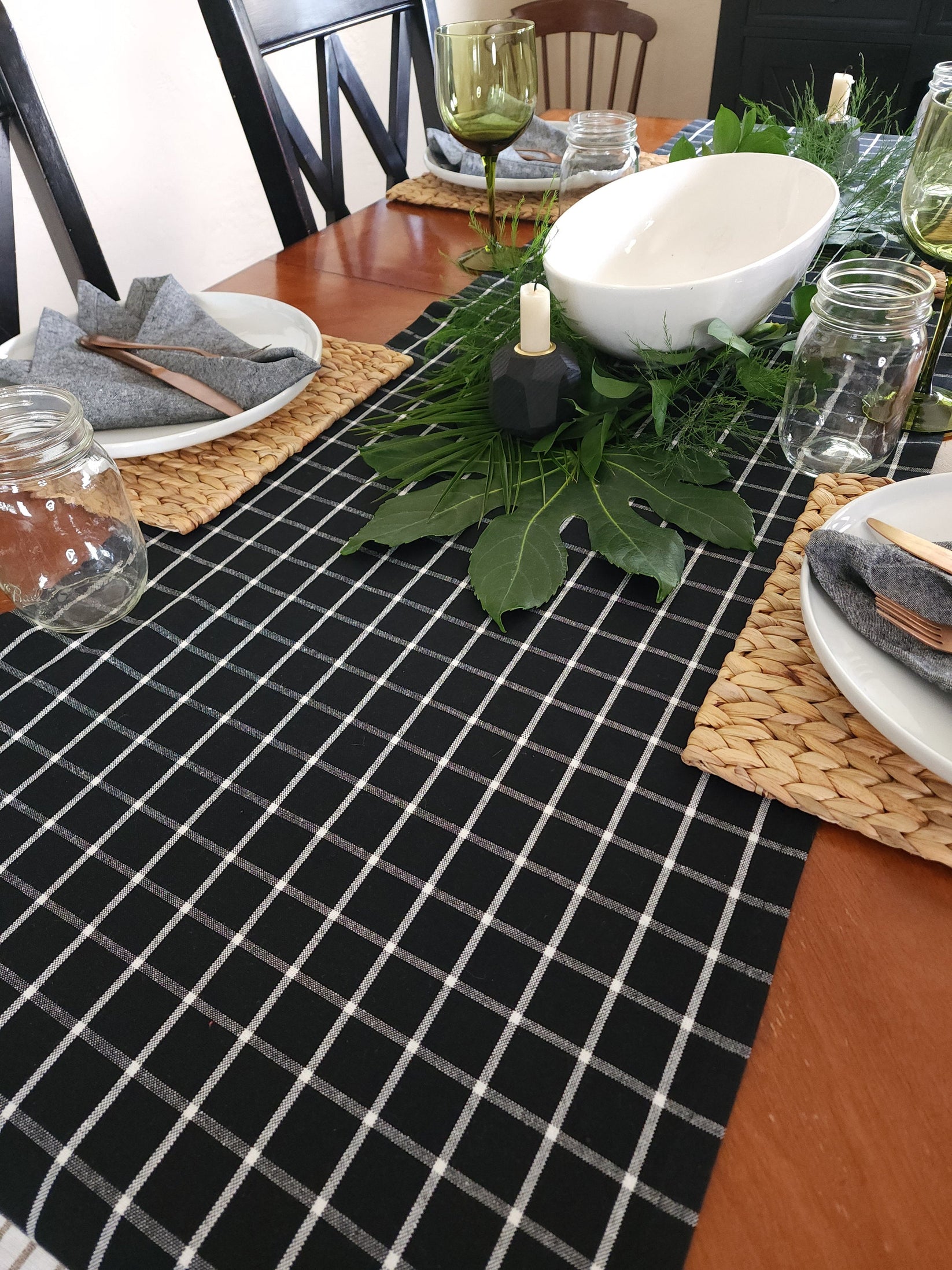 Black & White Checkered Table Runner – 90 West Linen Co.